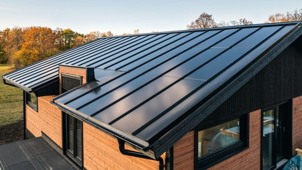 Solar Roofing Tile Returns in Europe