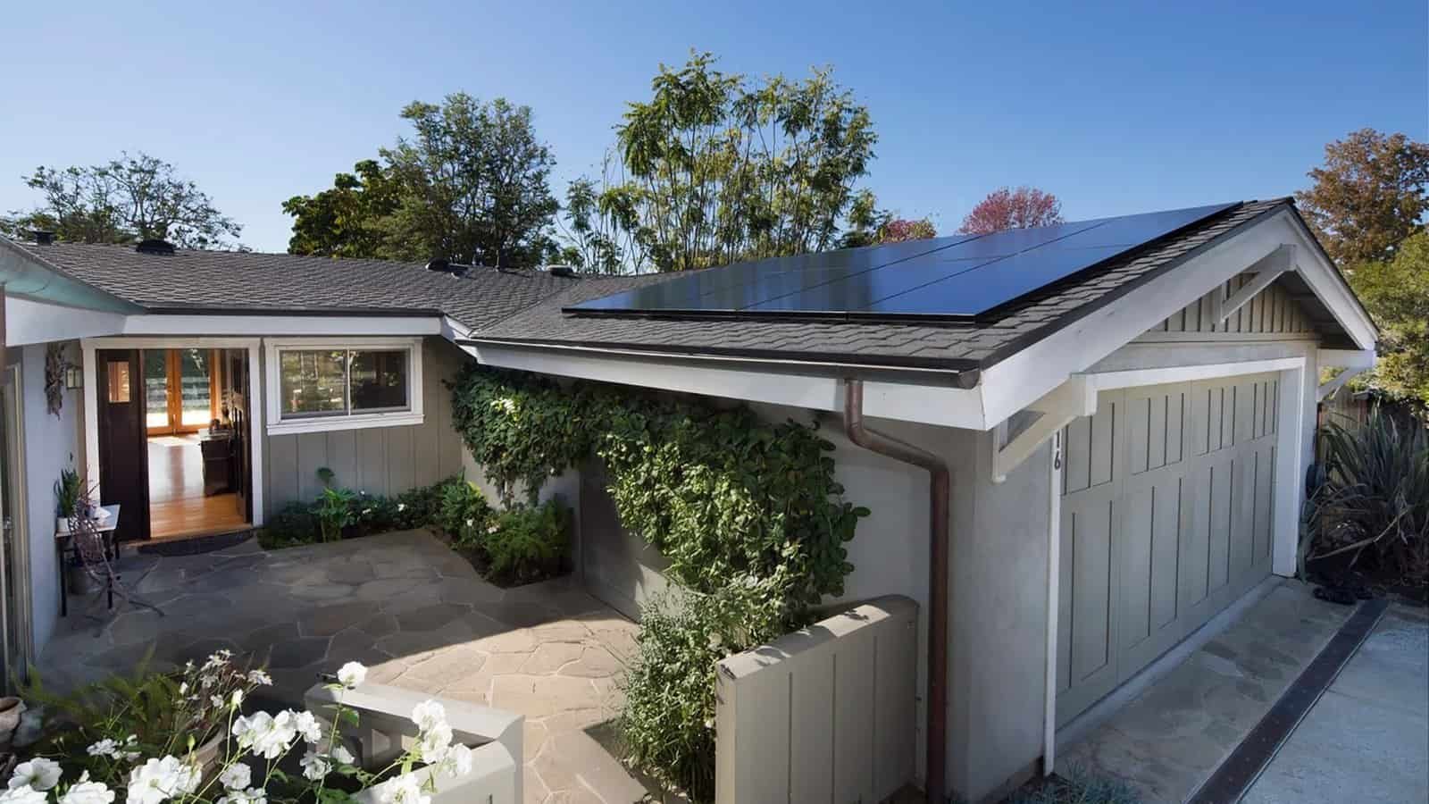 Back-Contact Solar Panels: Custom OEM & BIPV Solutions